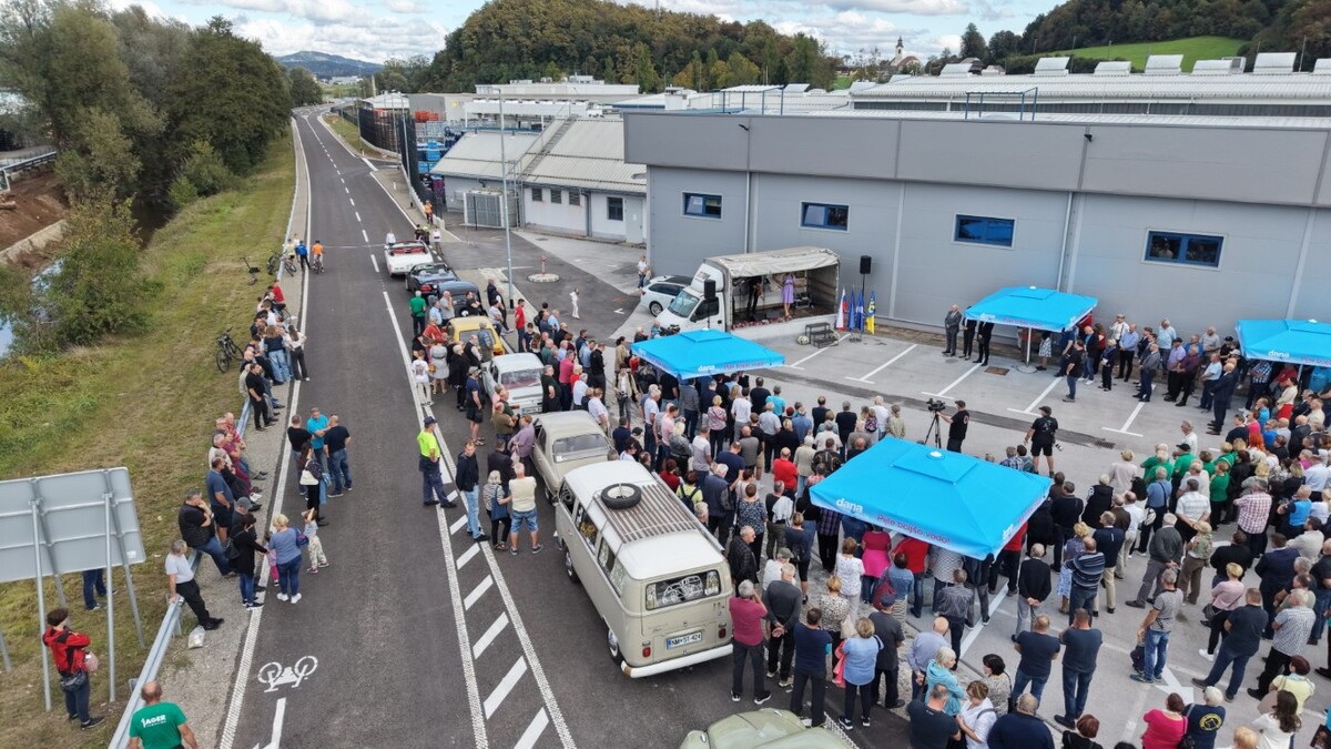 Praznik – prva vožnja po novi obvoznici - sentrupert.si